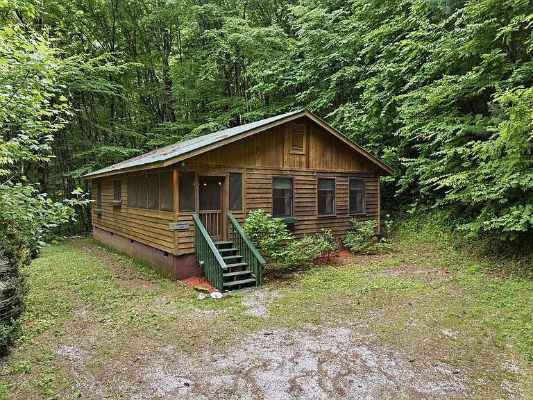 Secluded Mountain Cabin on 18.08 Acres Bordering National Forest - Fimmu